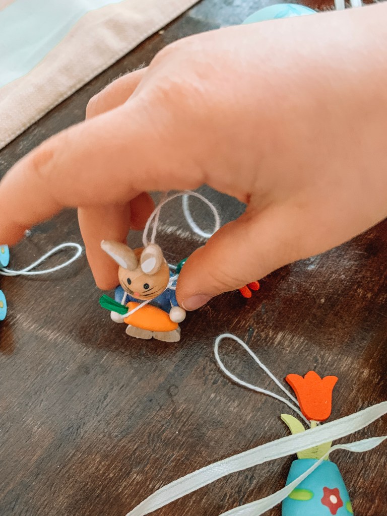 Der Ostereierbaum: The German Easter Egg Tree … – One German American Girl