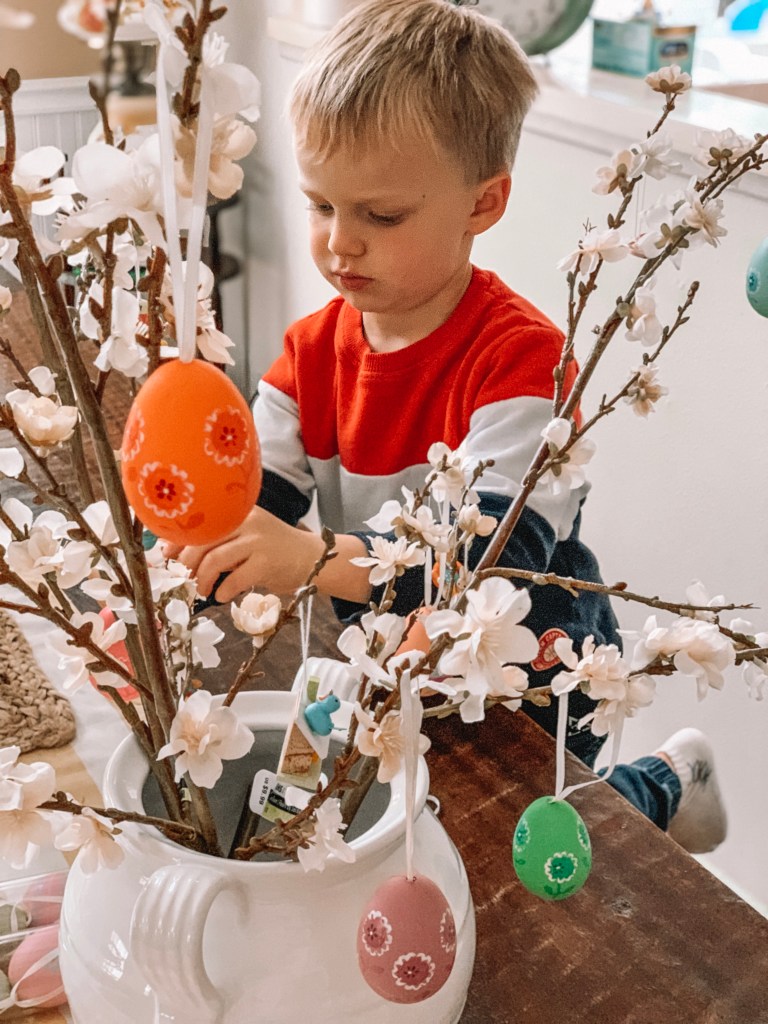 Der Ostereierbaum: The German Easter Egg Tree … – One German American Girl